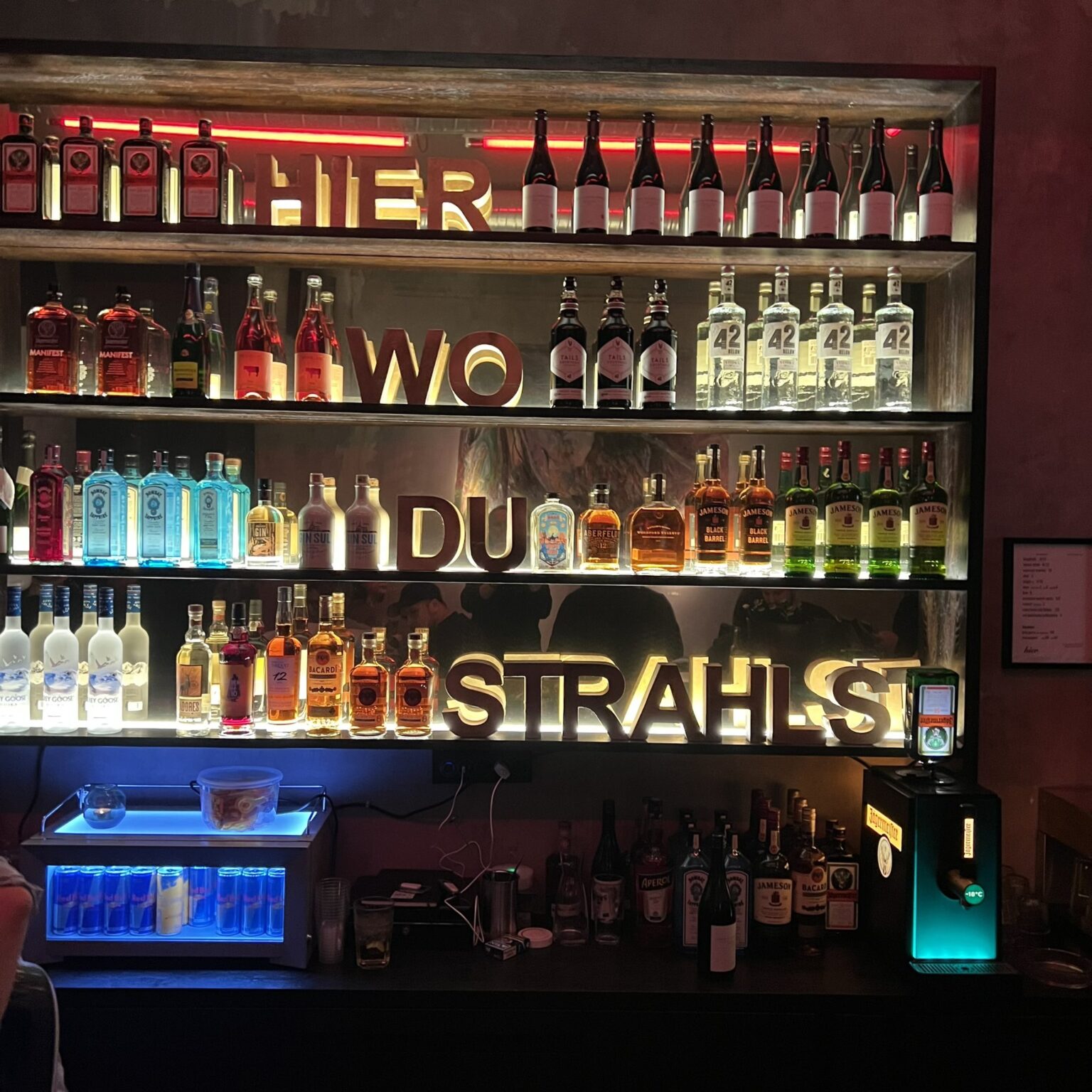 Cocktails at Hier Wo Du Strahlst in Berlin